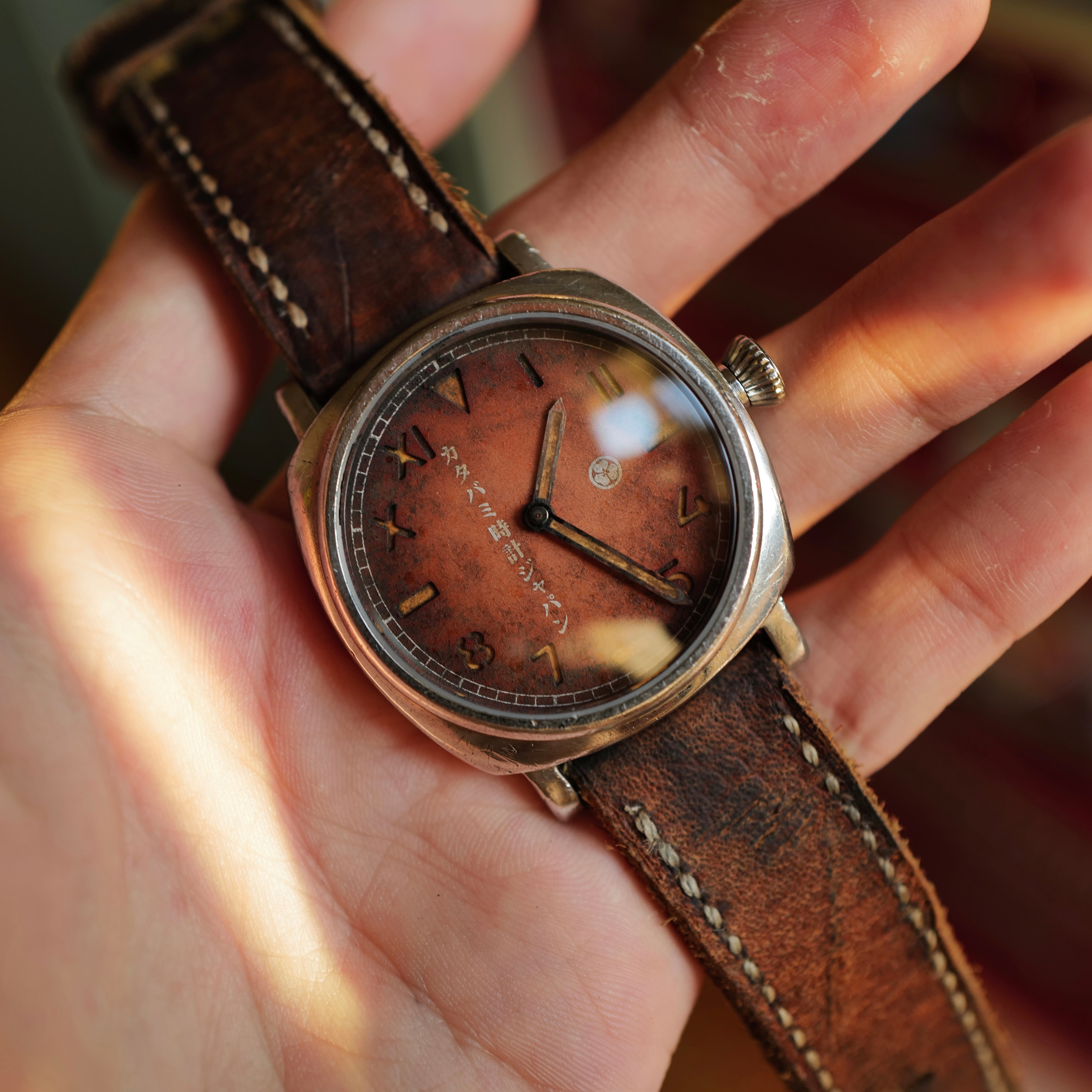 The Shikaku 茶色 “CHAIRO” – KATABAMI WATCH JAPAN