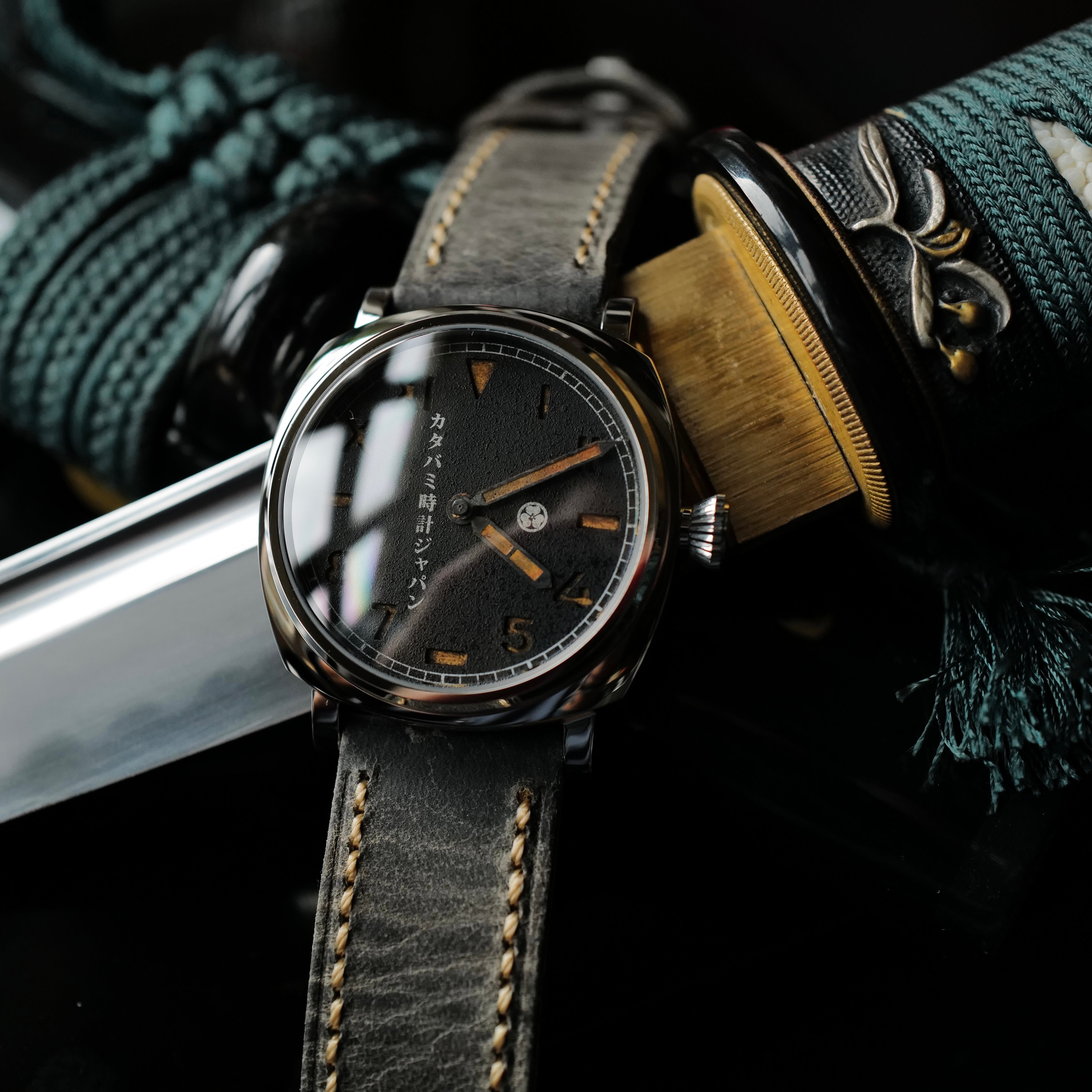 【STOCK】The Shikaku “KUROIRO” – KATABAMI WATCH JAPAN